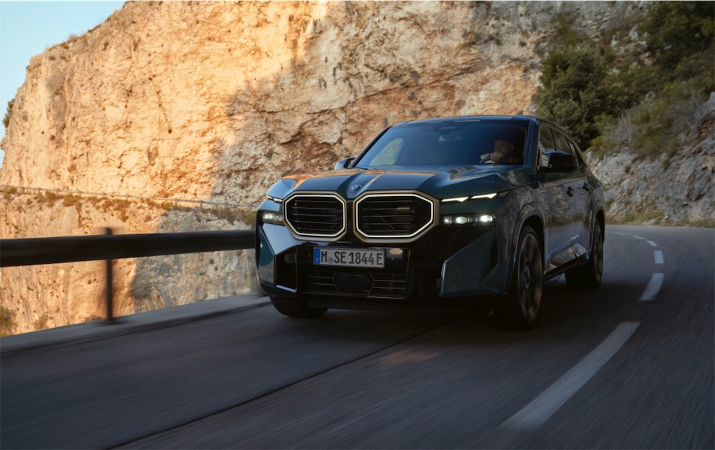 最強が似合う Labal Red | Tomei-Yokohama BMW